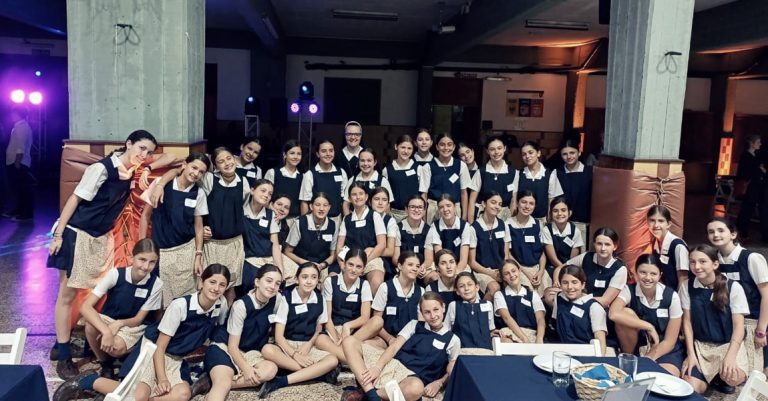 Comida de padres de fin de año – Colegio Mallinckrodt